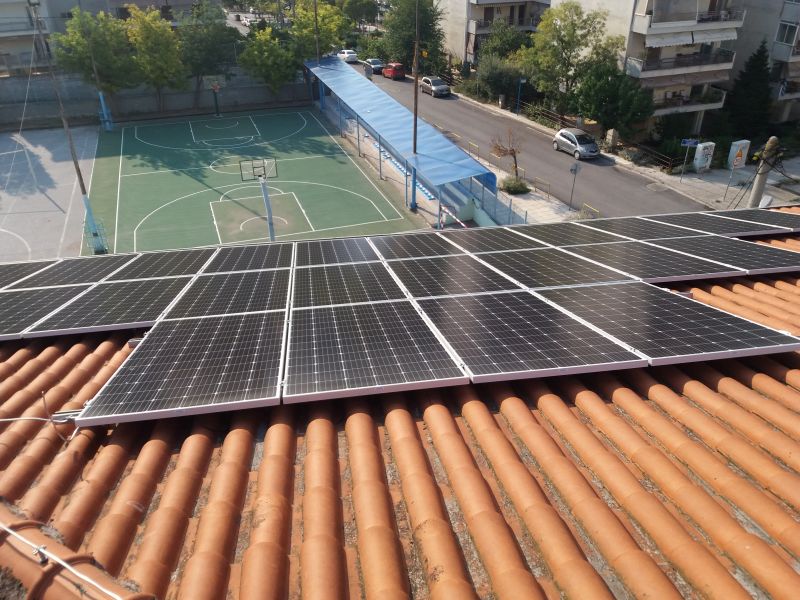 Τα πρώτα φωτοβολταϊκά σε σχολεία του Δήμου Καλαμαριάς - ΚΕΔΕ