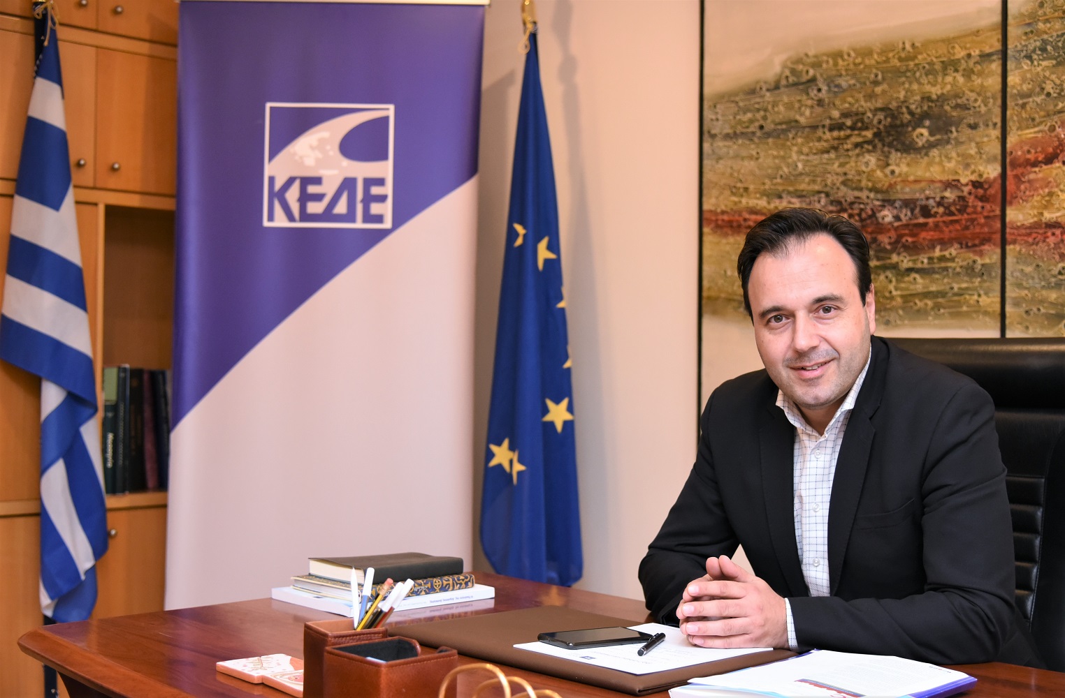 Συνέντευξη του Προέδρου της ΚΕΔΕ και Δημάρχου Τρικκαίων στο Δημοτικό ...