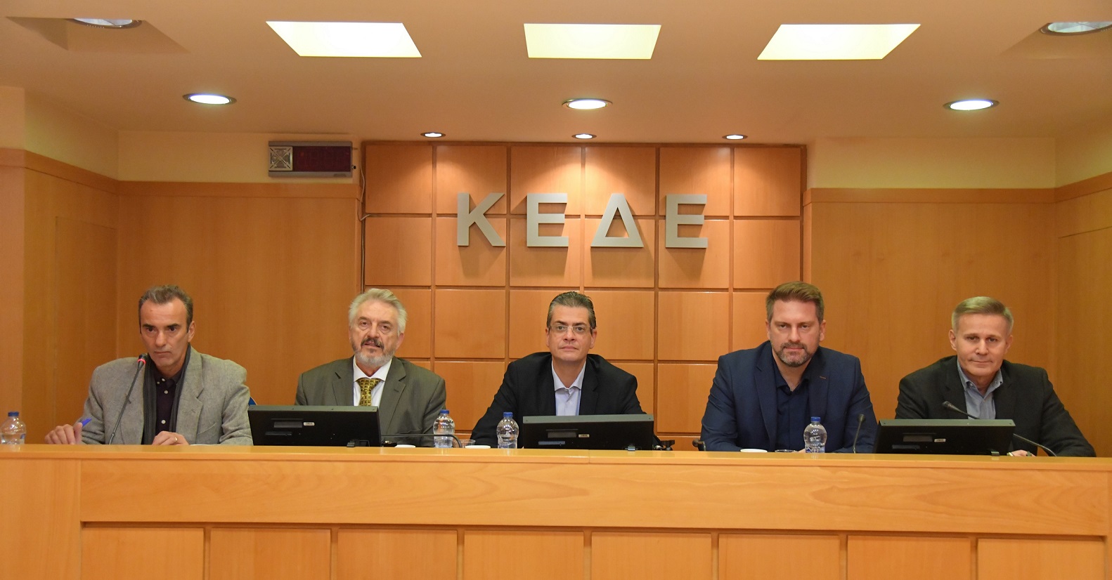 Ημερίδα στην ΚΕΔΕ του «Δικτύου Πόλεων με Λίμνες» με θέμα «Προσαρμογή ...