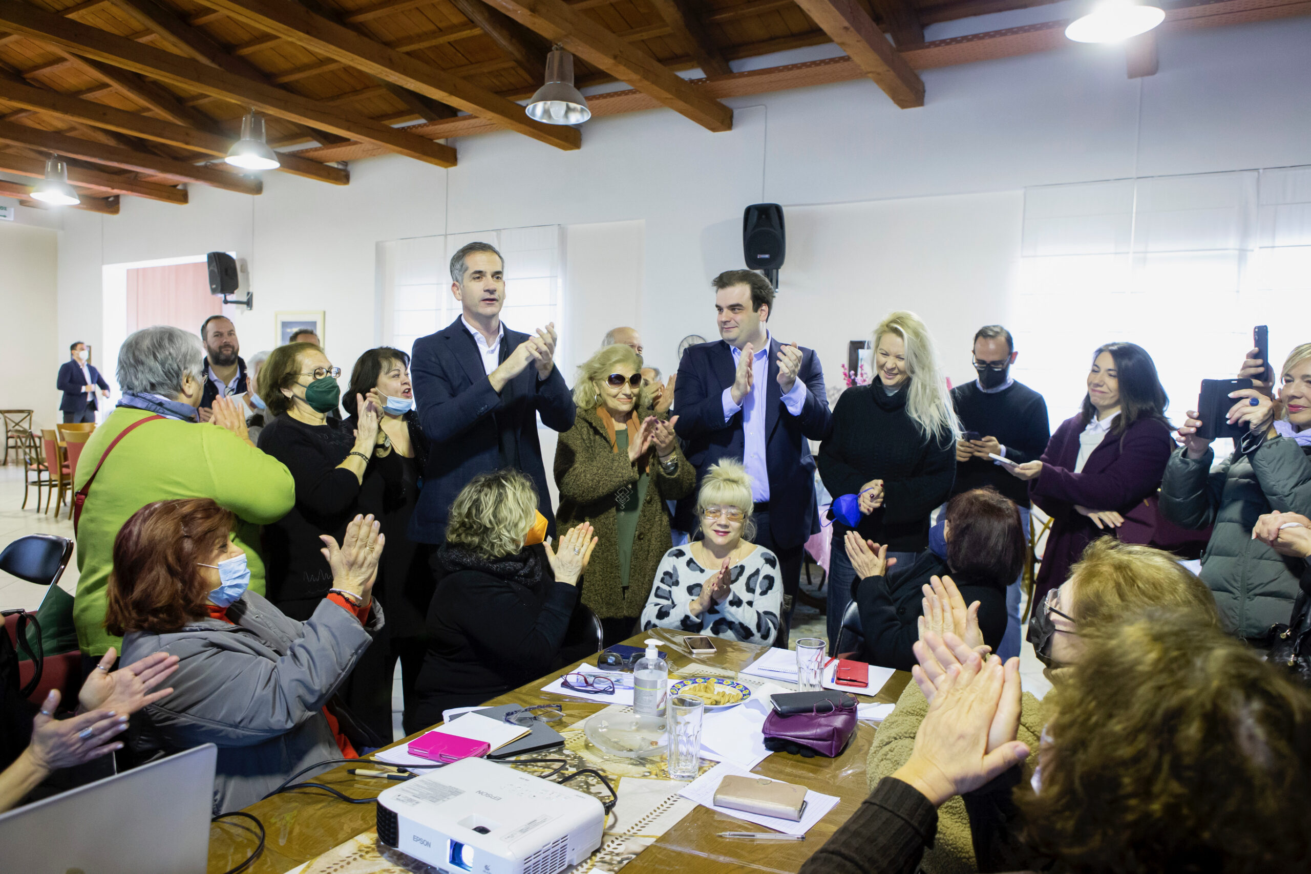 Ψηφιακές Γωνιές στις 25 Λέσχες Φιλίας του δήμου Αθηναίων - ΚΕΔΕ