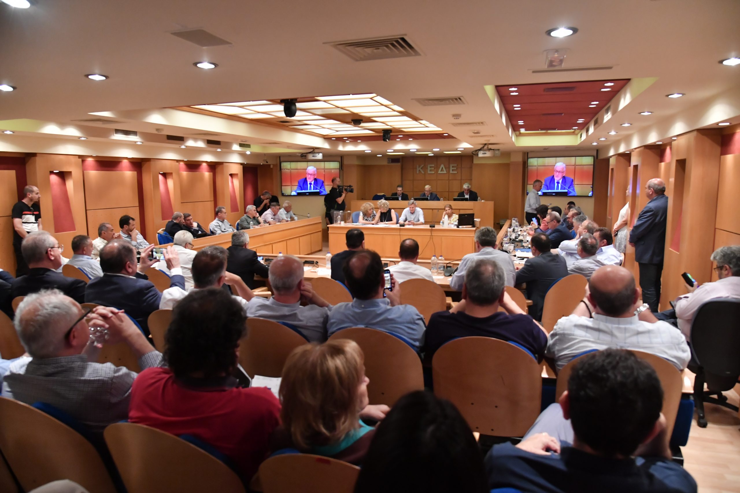 Στο Δ.Σ. της ΚΕΔΕ οι πυρκαγιές - Λ. Κυρίζογλου: Άδικες οι κατηγορίες ...