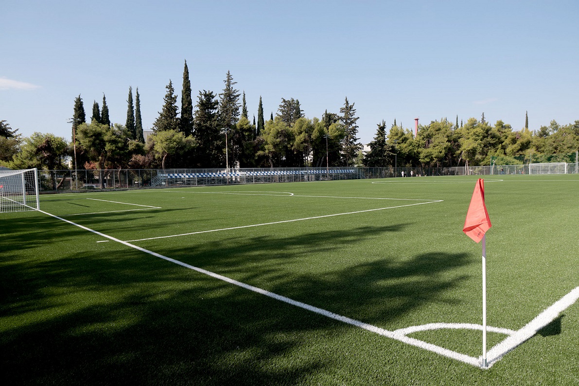 Εγκαινιάστηκε το ανακαινισμένο γήπεδο ποδοσφαίρου του Παπάγου - ΚΕΔΕ