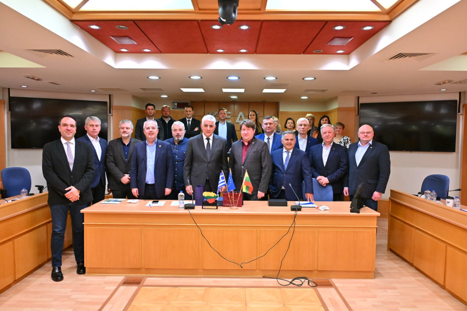 Συνεργασία ΚΕΔΕ και Ένωσης Δήμων Λιθουανίας για σύγχρονες και ...