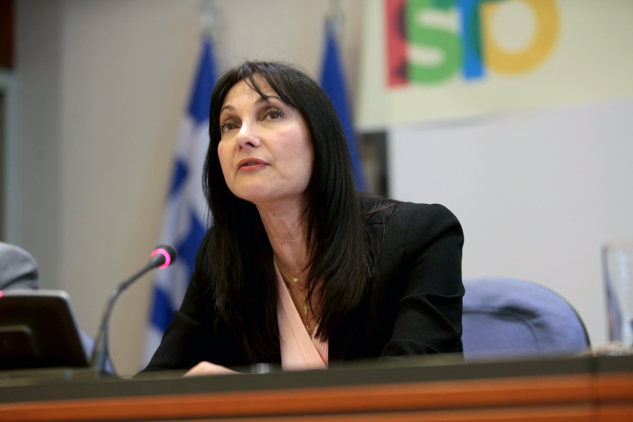 Παραιτήθηκε από υπουργός Τουρισμού η Έλενα Κουντουρά - ΚΕΔΕ